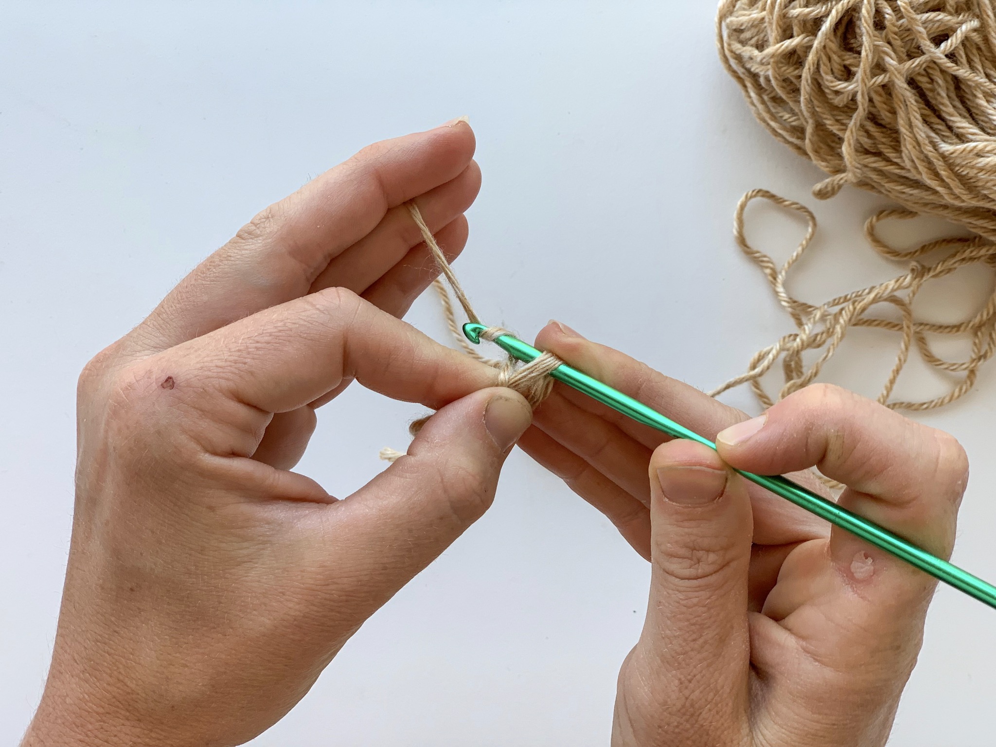A Beginners Guide To Crocheting: How To Create A Magic Loop